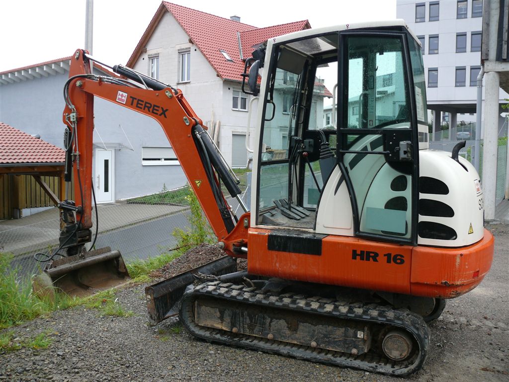 Raupen- und Mobilbagger